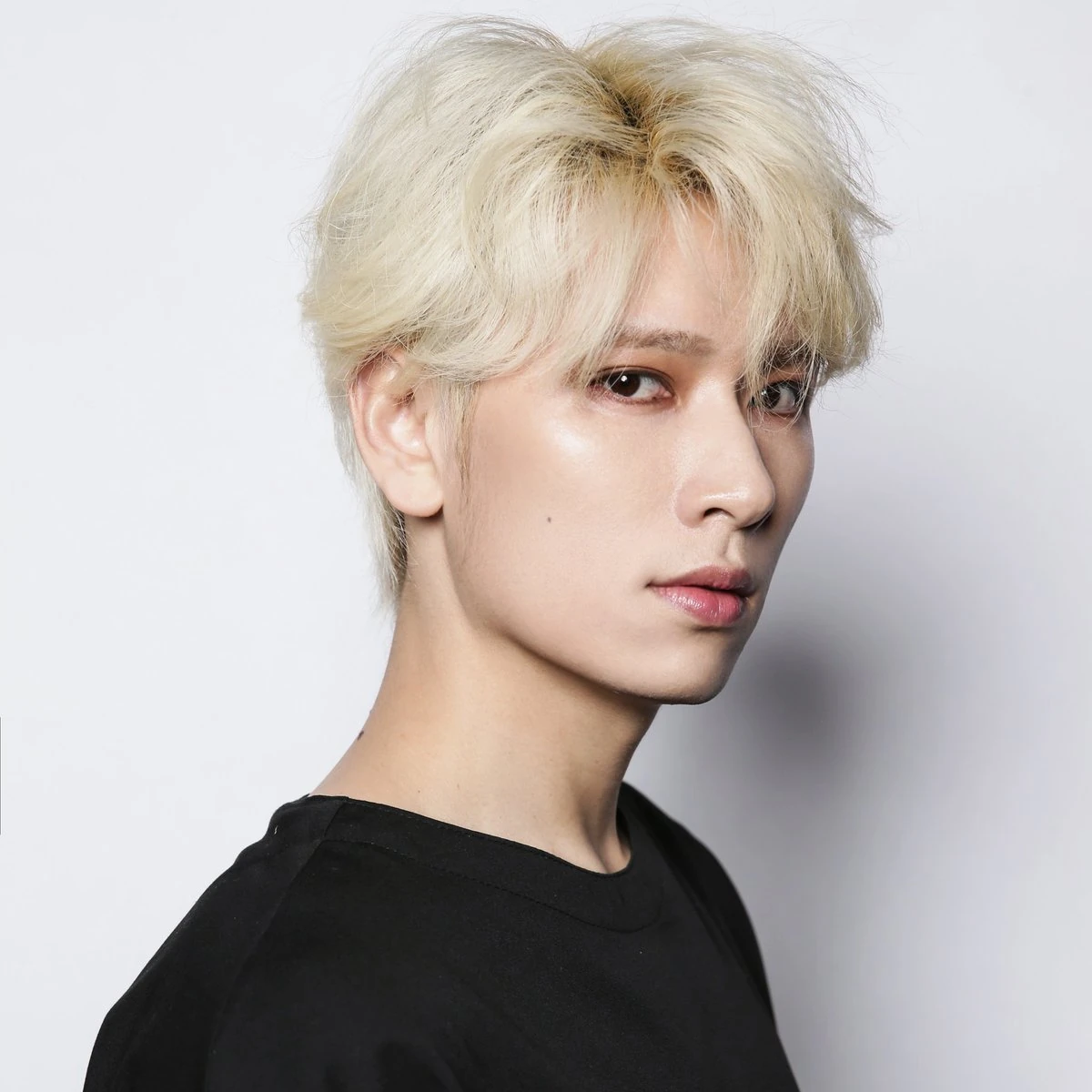 Lee Seyoung | Cross Gene Wiki | Fandom