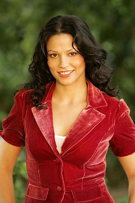 Amita Ramanujan | Crossover War Heroes Wiki | Fandom