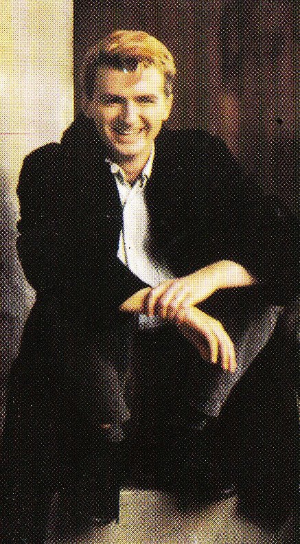 Neil Finn | Crowded House Wiki | Fandom Neil Finn | Crowded House Wiki | Fandom