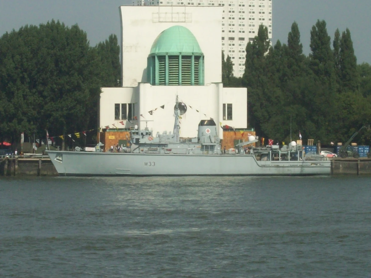 HMS Brocklesby | Cruise bezoek rotterdam Wiki | Fandom