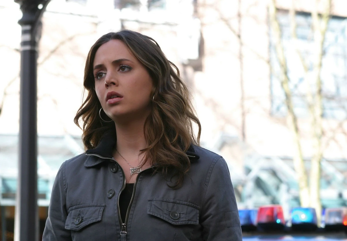 Stephanie Moore/Relationships | CSI Fanon Wiki | Fandom