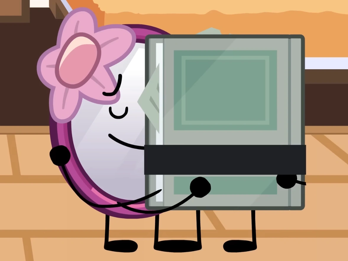 Mirror and Yearbook | Clashpedia Wiki | Fandom