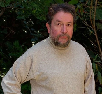 Luis Rábago | Club de Cuervos Wiki | Fandom