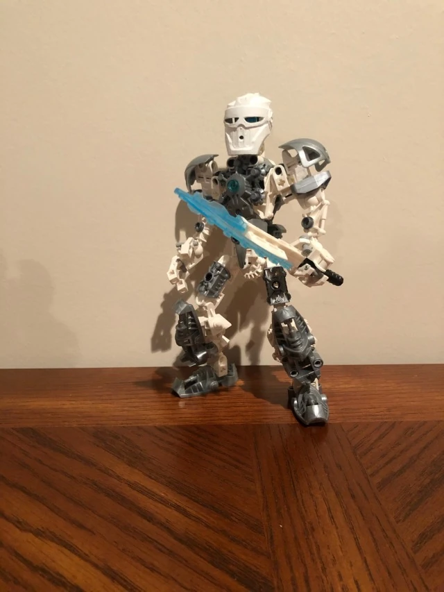 Ehunok (Misplaced Alternate Universe) | Custom BIONICLE Wiki | Fandom