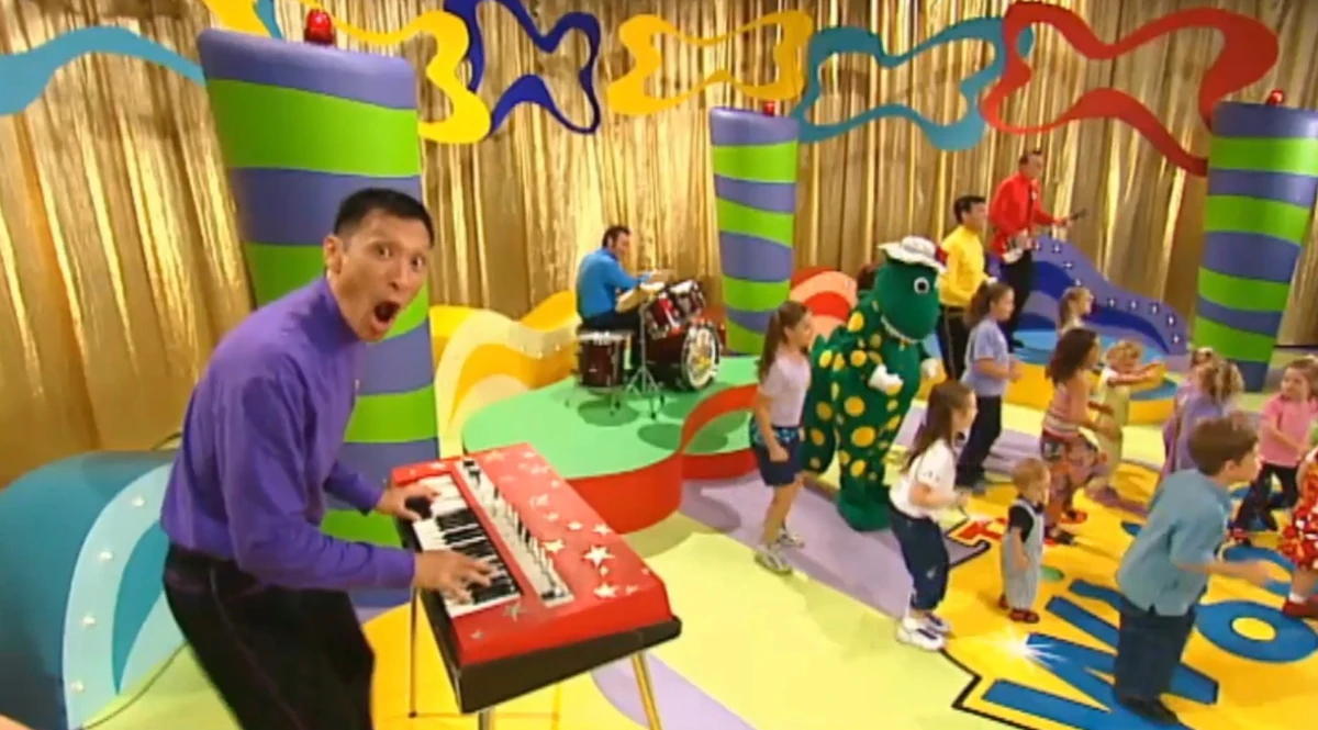 Romp Bomp A Stomp | Custom Time Warner Cable Kids Wiki | Fandom