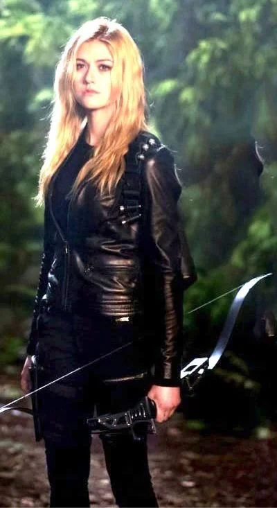 Mia Queen | CyberMeta (Fanon) Wiki | Fandom