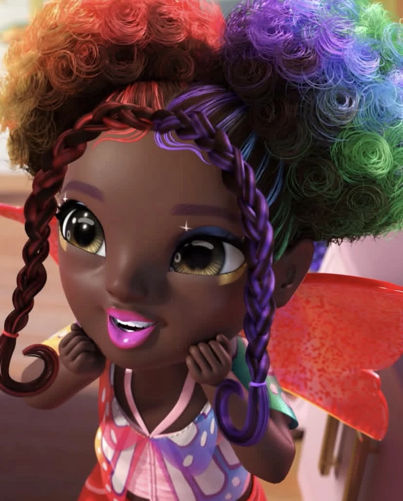 First look at the Littles in their fantasy outfits and Blush in the newest episode out tomorrow ...