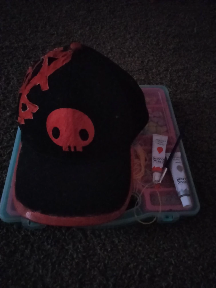 Griefer hat 17 hours later | Fandom