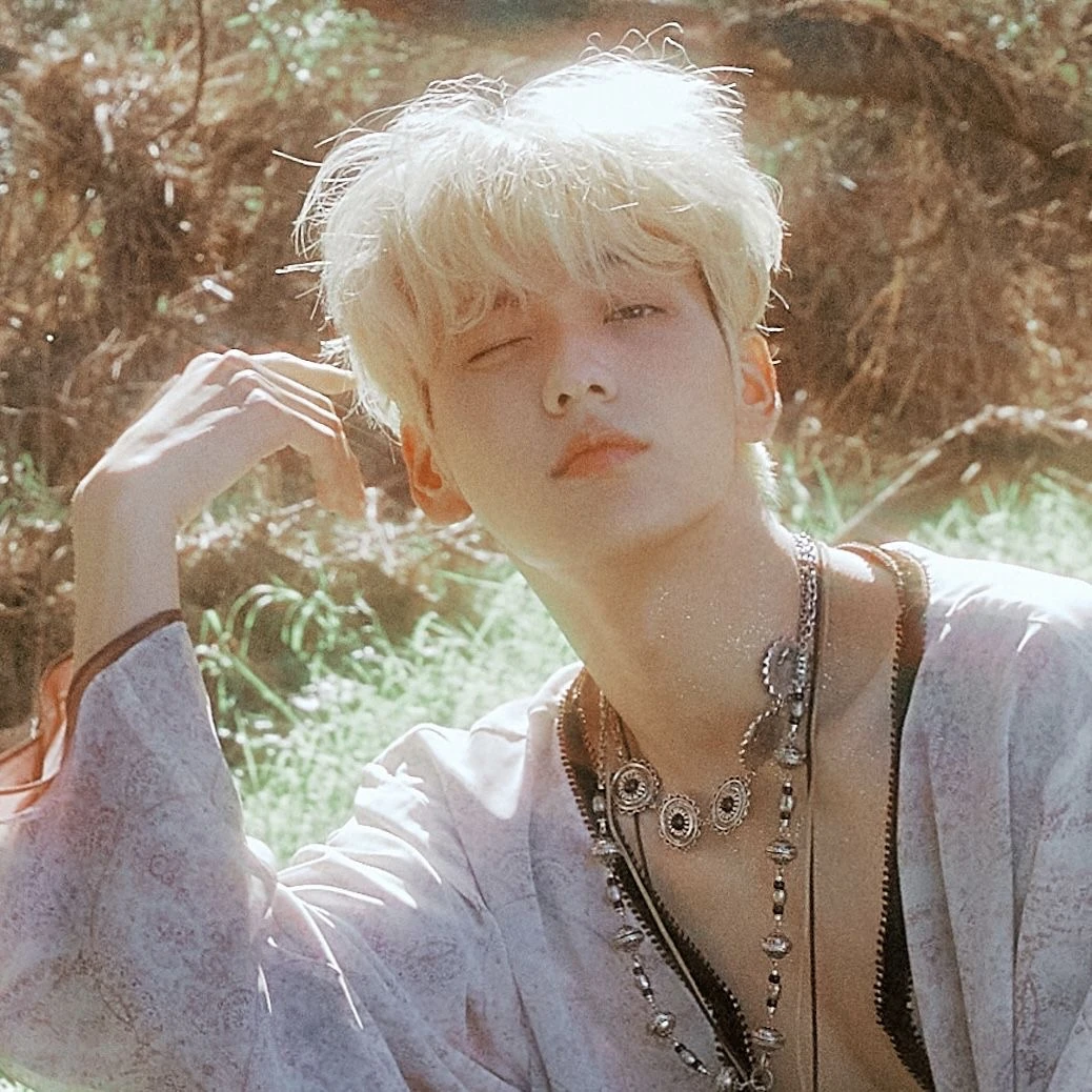 I would like to have your opinion on this fellow moas | Fandom