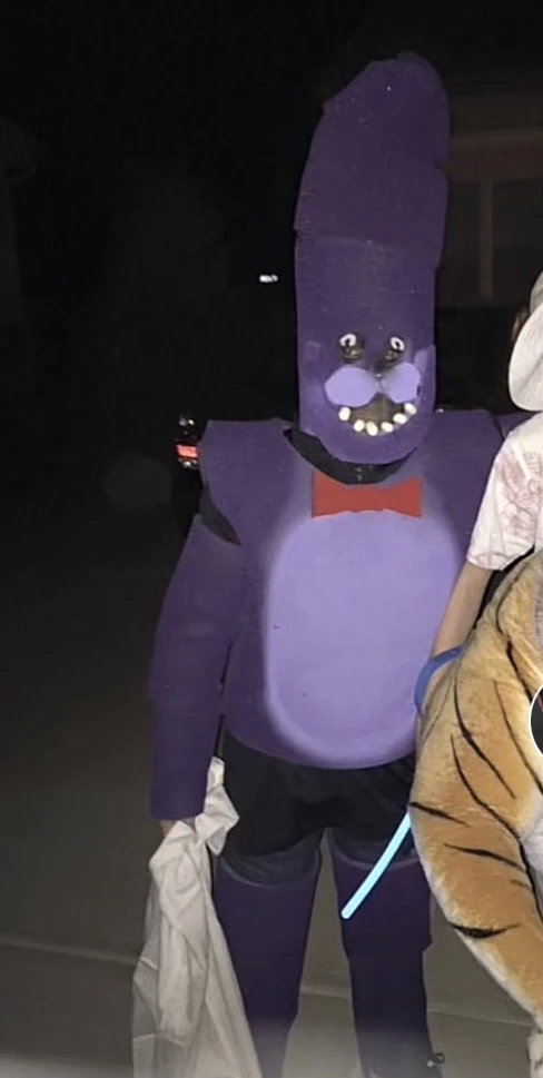 Arguably the best Bonnie cosplay ever. | Fandom
