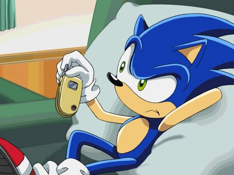 Remember that time Sonic was offered a cell phone? | Fandom