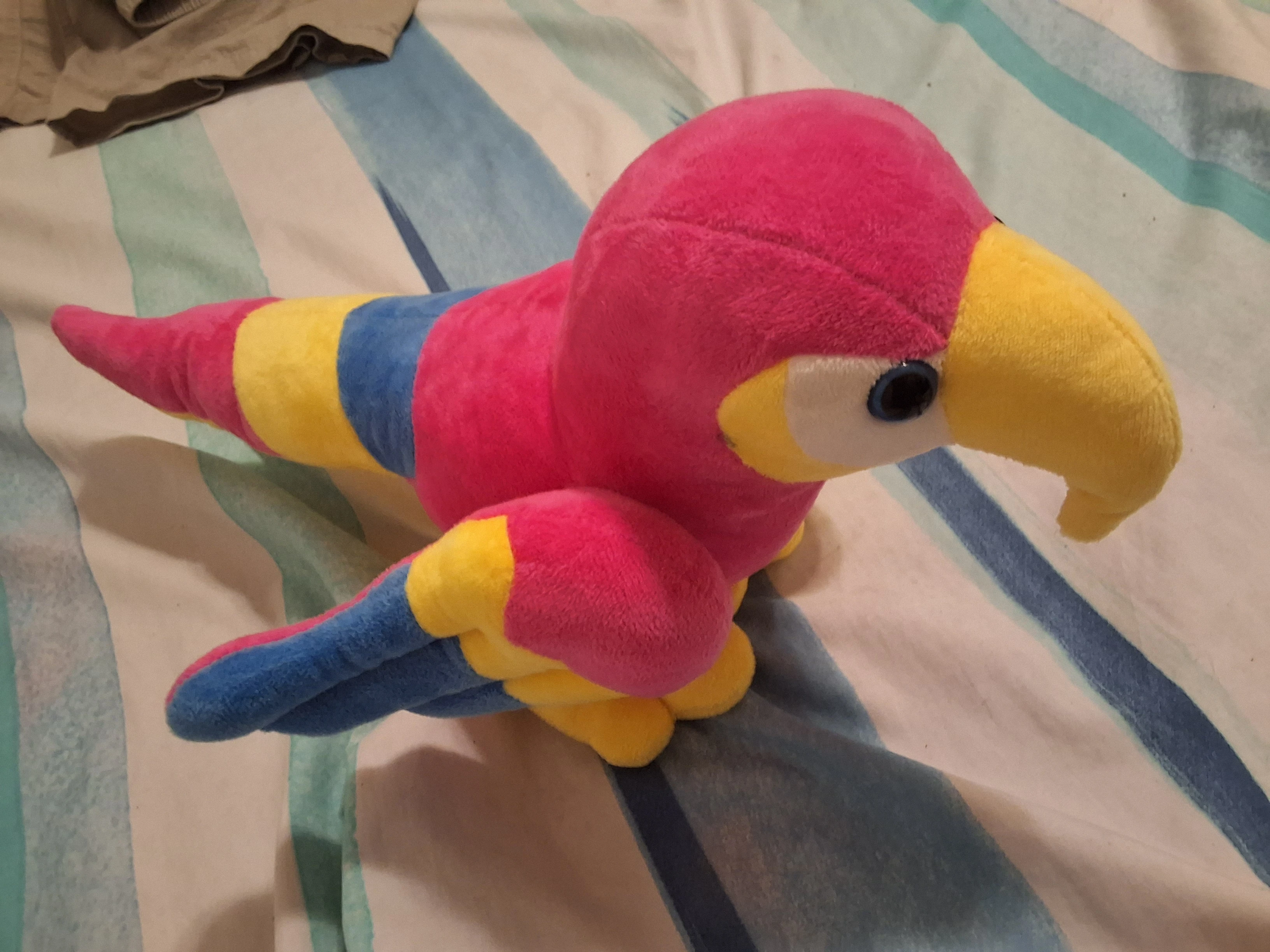 pan parrot plushe | Fandom