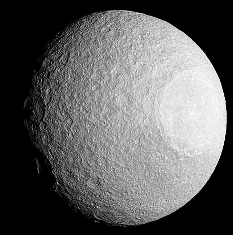 Sum Saturn moons from the new ep (mostly iapetus) | Fandom