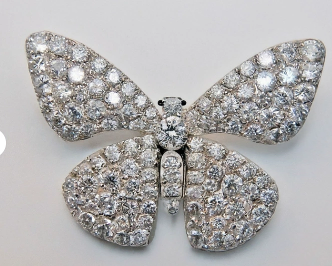 Diamond Butterfly's New Form | Fandom