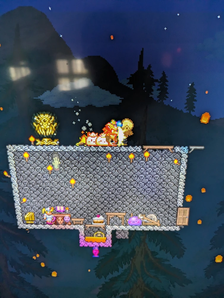 I FINALLY BEAT MOON LORD ON MASTER MODE/ Hello people of Terraria | Fandom