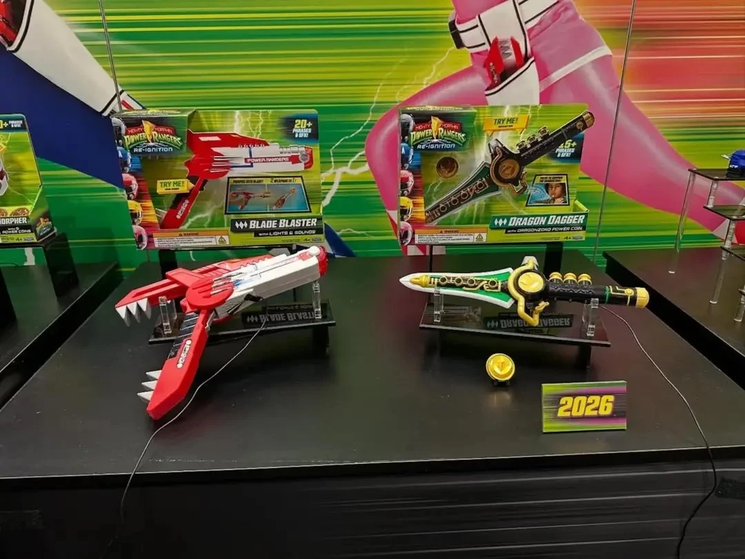 New pictures of MMPR toys | Fandom