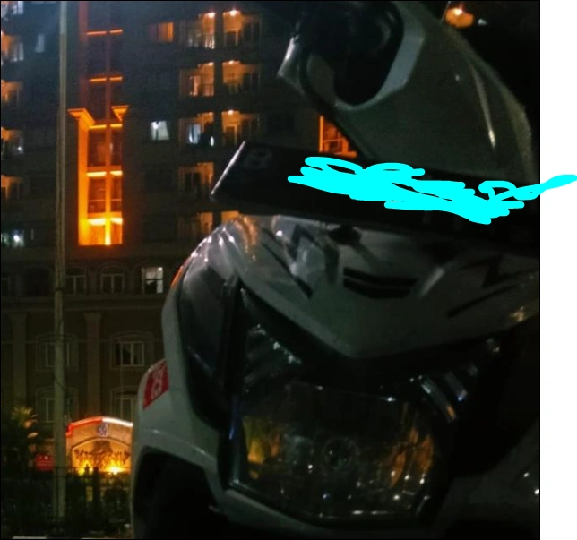 yo..umm yeah so im back but i guess no one rlly cared...so.......heres a picture of my honda ...