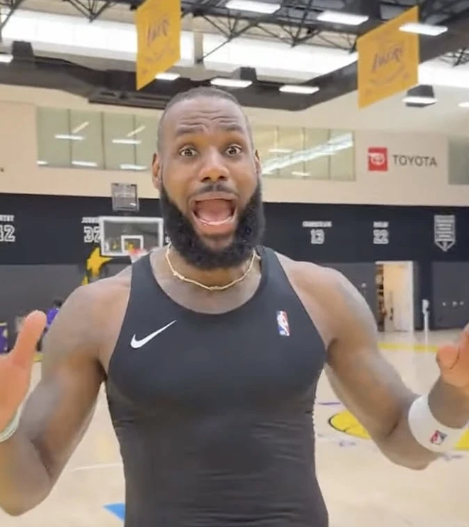 which country in forma would you give the Fairchild Republic A-10 ...