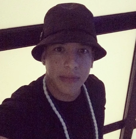 Ven Damelo | Daddy Yankee Wiki | Fandom