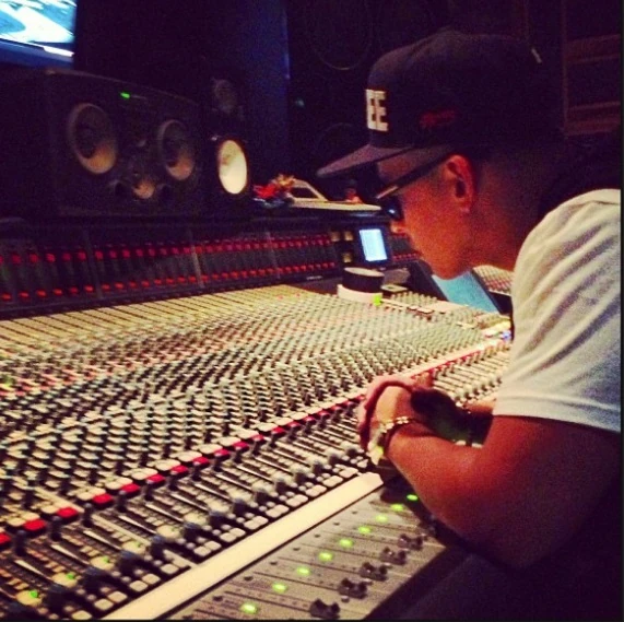 King Daddy barrio fino | Daddy Yankee Wiki | Fandom
