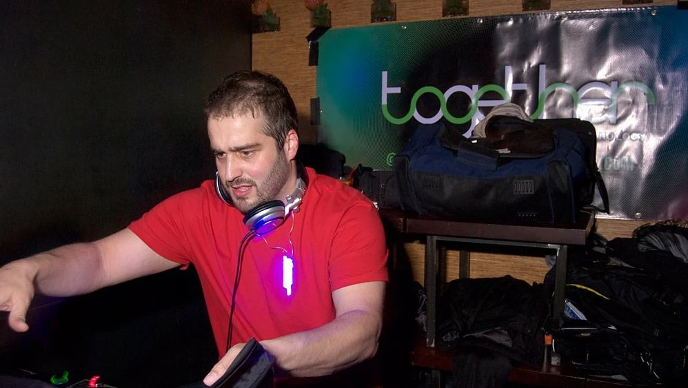 Todd Edwards | Daft Wiki | Fandom