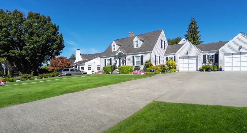 Strawberry's House | Dan & Riya Wiki | Fandom