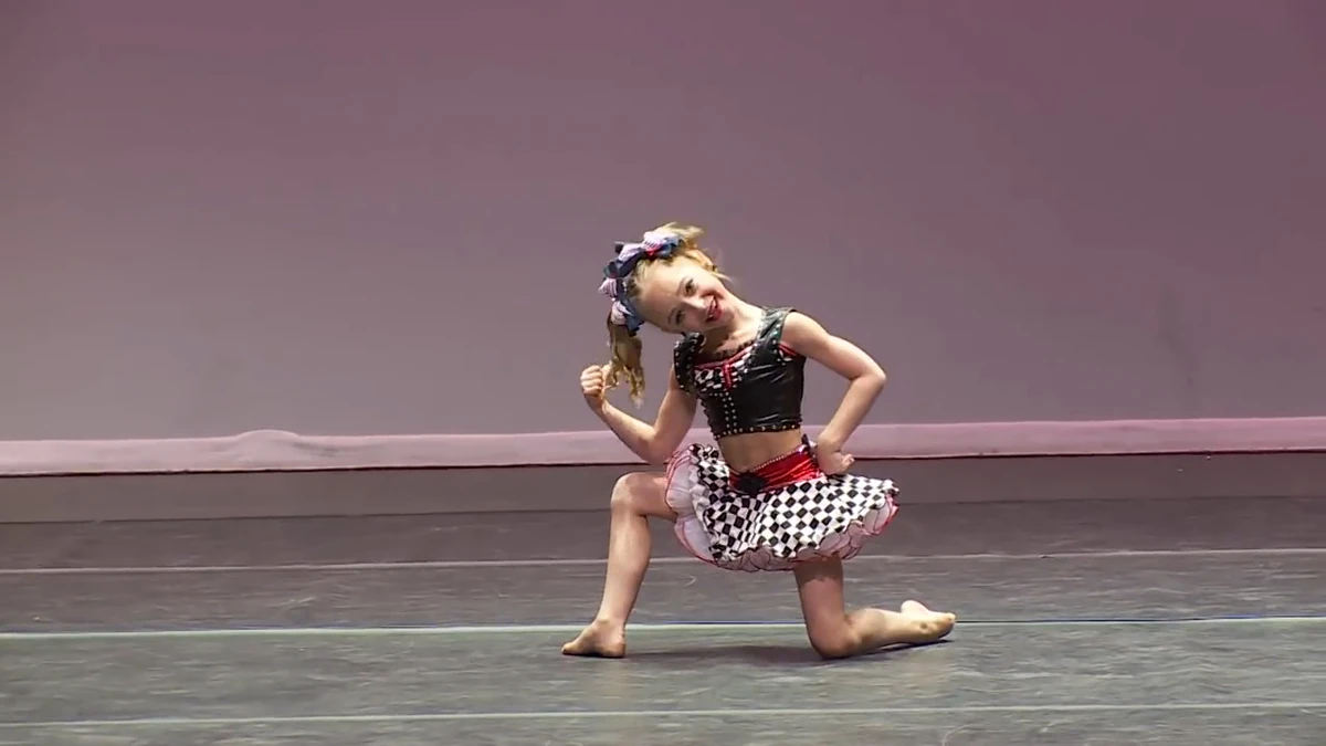 Lilliana Ketchman/Gallery/Dances | Dance Moms Wiki | Fandom