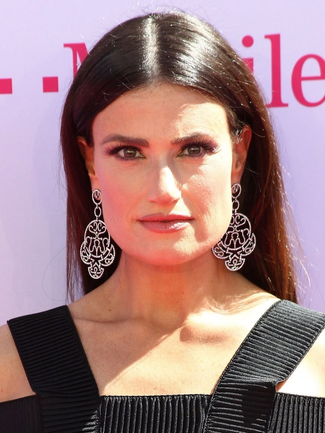 Idina Menzel Age