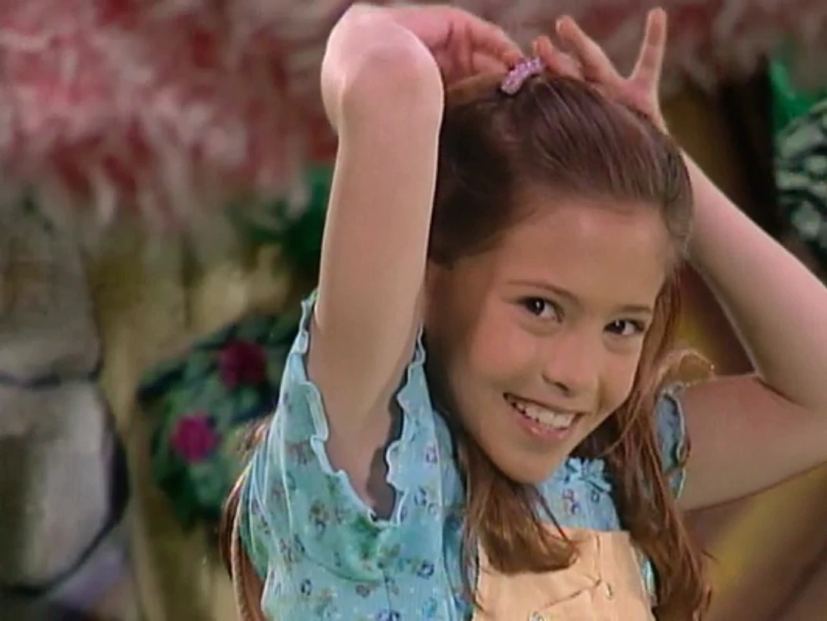 Carly Naples | Daniel's kidsongs kids Wiki | Fandom