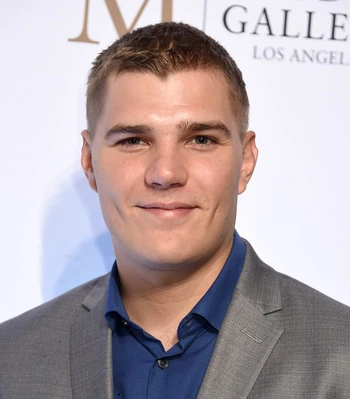 Chris Zylka | Dare Me Wiki | Fandom