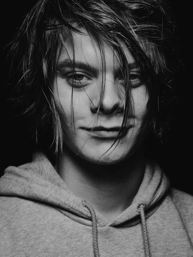 Béla Gabor Lenz | Dark Wiki | Fandom