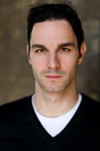 Derek Arnold | The Dark Crystal Wiki | Fandom