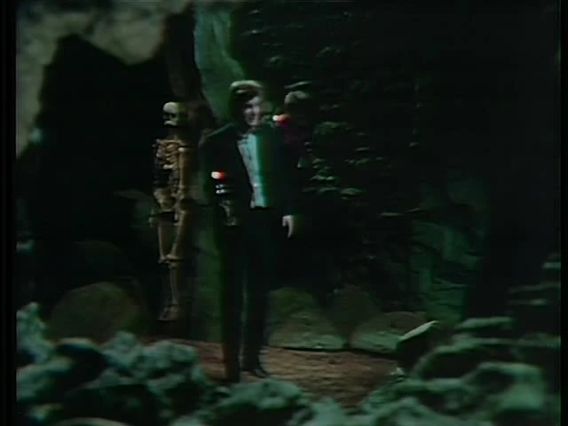 933 | The Dark Shadows Wiki | Fandom