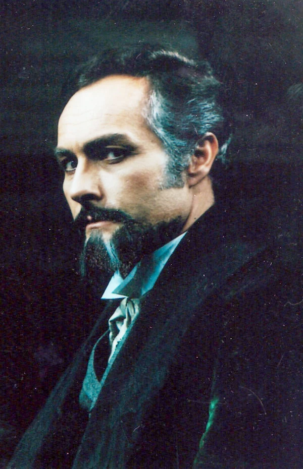 Evan Hanley | The Dark Shadows Wiki | Fandom
