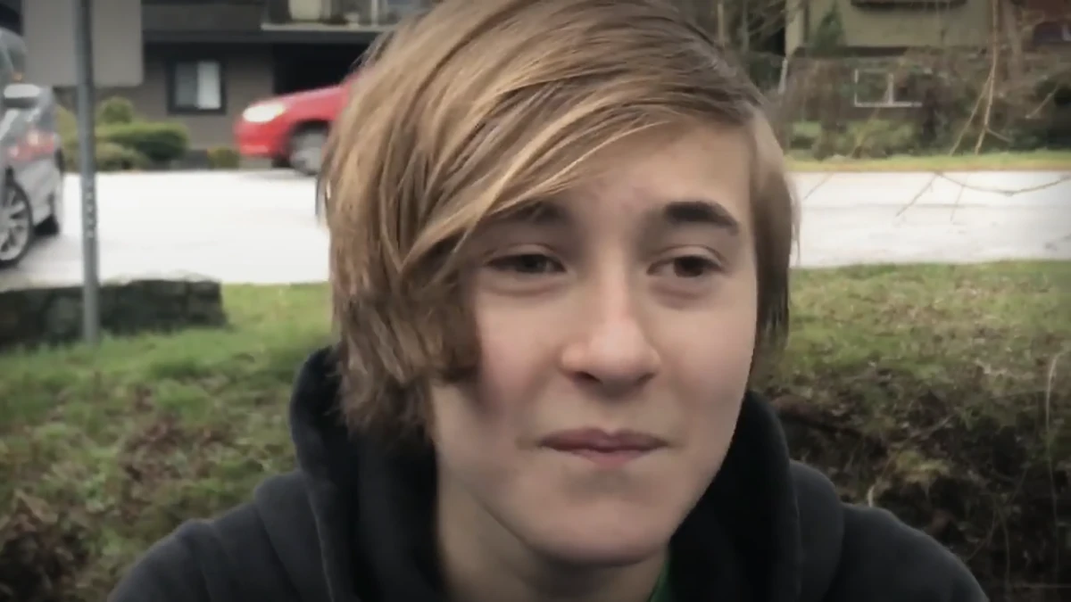 Assistant McBassistant | Dave Jave Wiki | Fandom