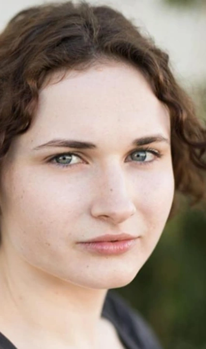 Emma Christianson | David34 Survivor Wiki | Fandom