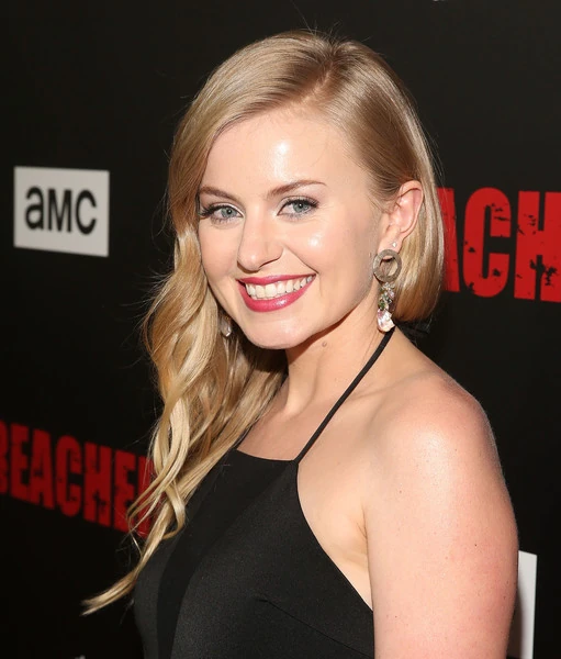 Sarah Minnich | Daybreak Wiki | Fandom