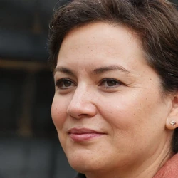 Cristal | Day's-RTV-Series Wiki | Fandom