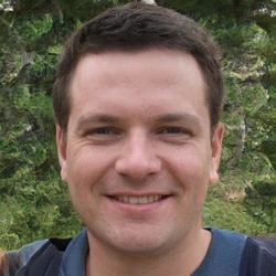 Simon | Day's-RTV-Series Wiki | Fandom