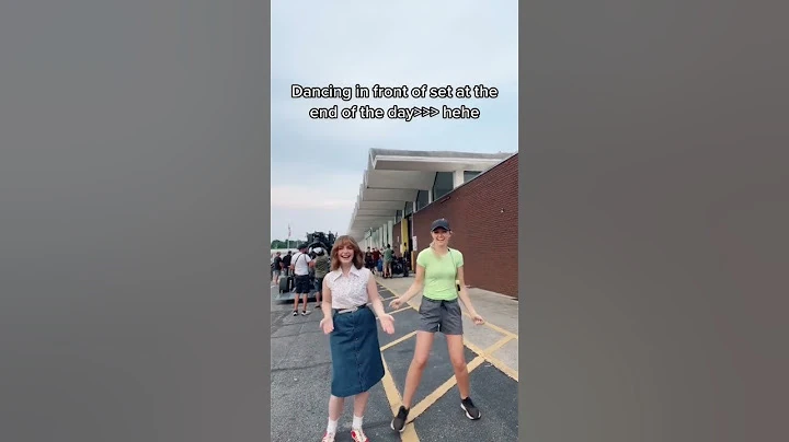 McKenna Grace DANCING 😋💓😍🥰😍⭐😻🔥🤩 | Fandom