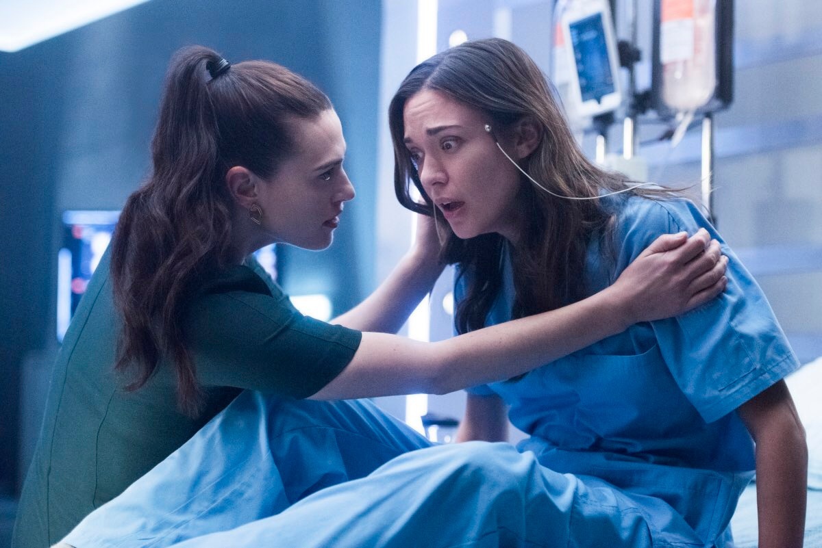 Samantha Arias And Lena Luthor Dc Arrow Rebirth Wiki Fandom