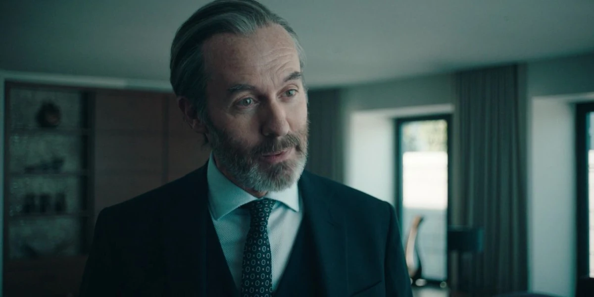 Alan Blunt (Earth-942) | DC Arrow Rebirth Wiki | Fandom