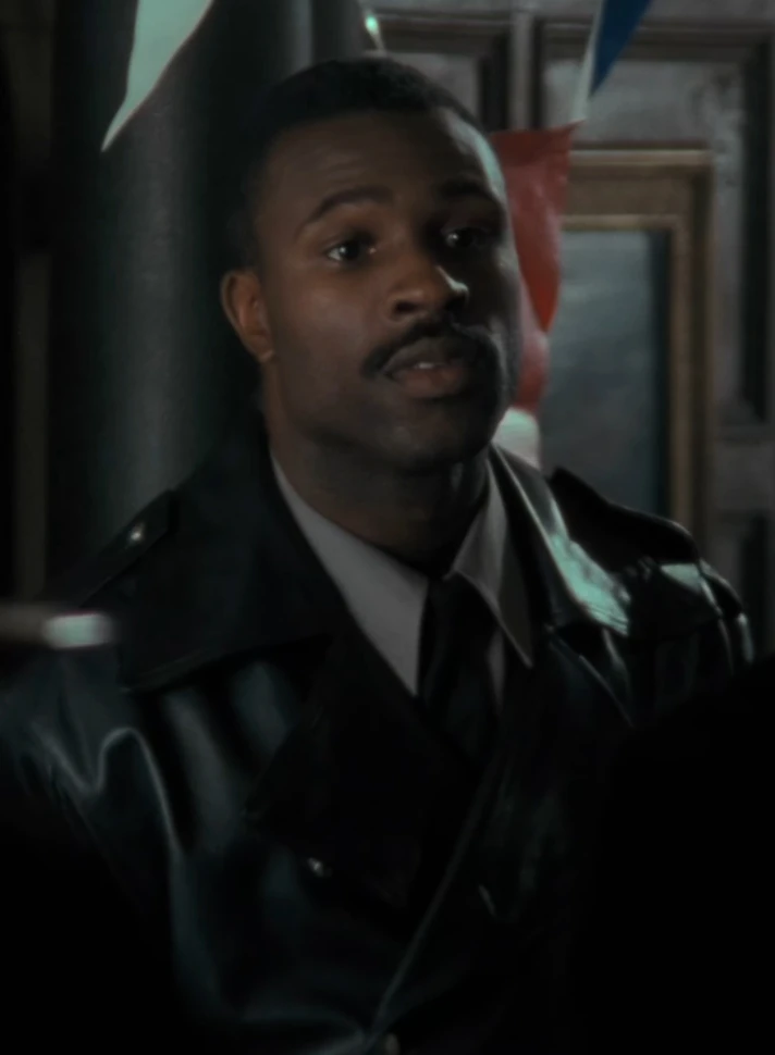 Robert | DC Burtonverse Wiki | Fandom