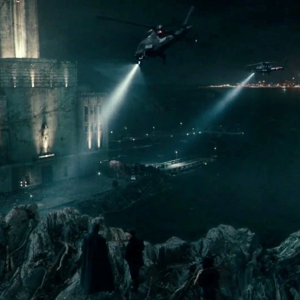 Gotham Harbor | DC Extended Universe Wiki | Fandom