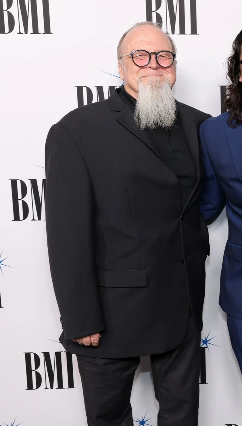 Kevin Kiner | DC Extended Universe Wiki | Fandom