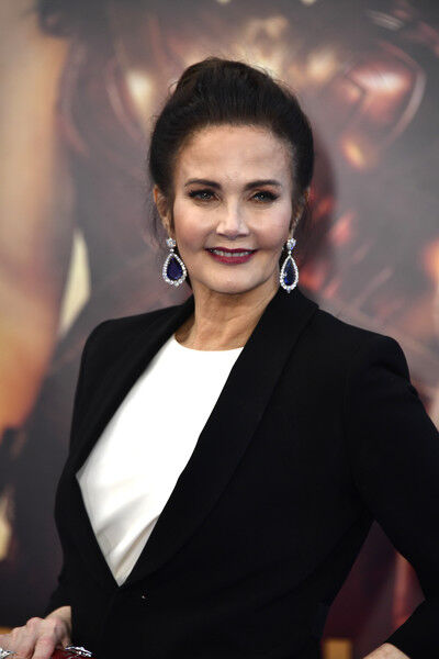 Lynda Carter | DC Extended Universe Wiki | Fandom Lynda Carter | DC Extended Universe Wiki | Fandom