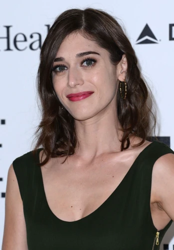 Lizzy Caplan | DC Comics Cinematic Universe Wiki | Fandom