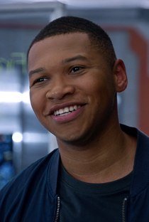 Franz Drameh | The DC Cast Wiki | Fandom