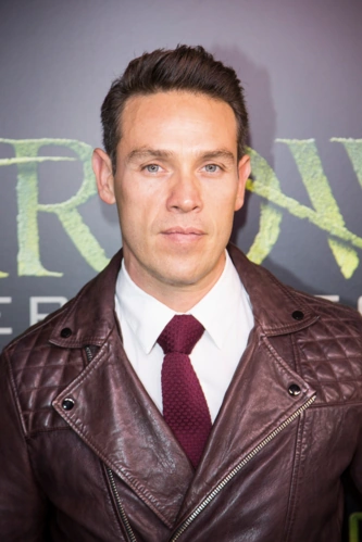 Kevin Alejandro | Arrowverse Wiki | Fandom