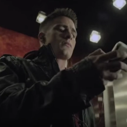 Roy to the Rescue | Arrowverse Wiki | Fandom